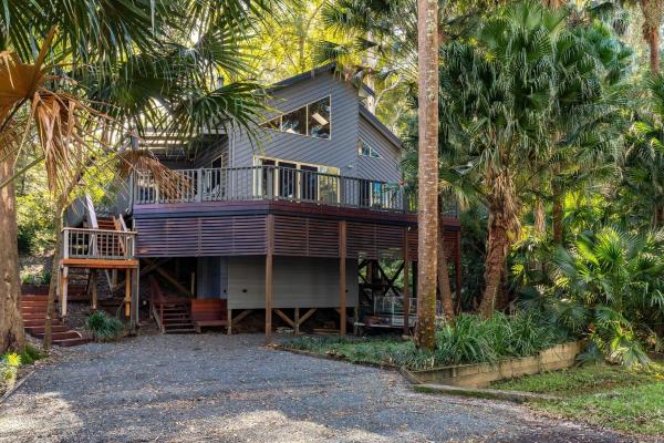 Araluen _ Cedar Chalet Home Close To The Lake - Forster