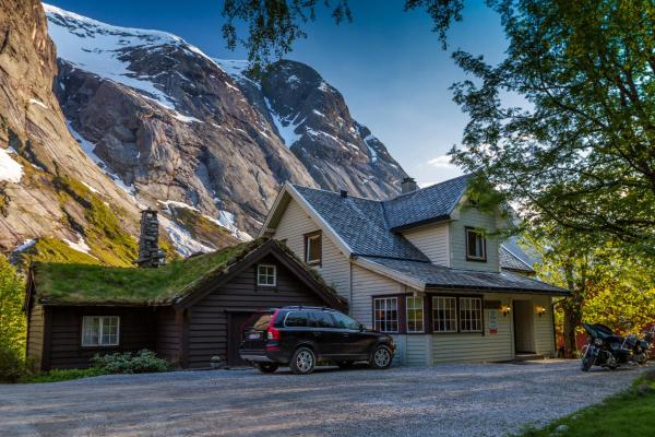 Lunde Turiststasjon - Norway