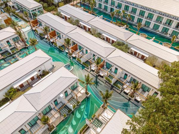 Sugar Marina Resort-lagoon-villas, Naiyang Beach - Phuket