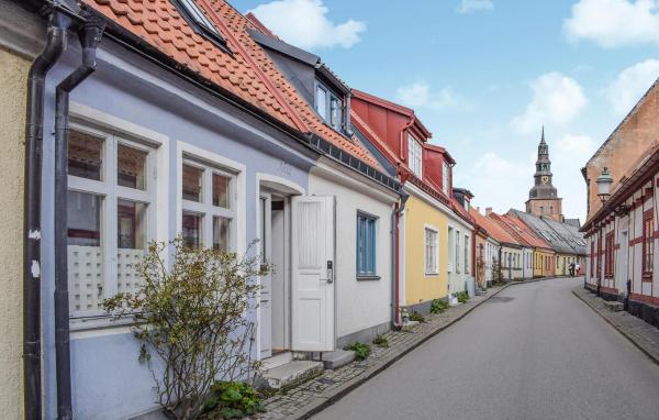 2 Bedroom Lovely Home In Ystad - Ystad