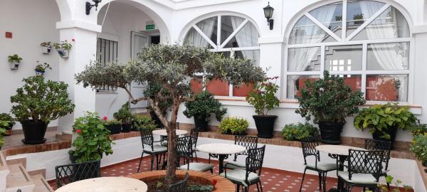 Hotel Los Olivos - Bornos