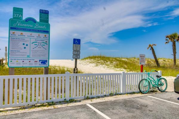 Walk To Beach Home With Ocean View In Navarre! - Pensacola Beach, FL