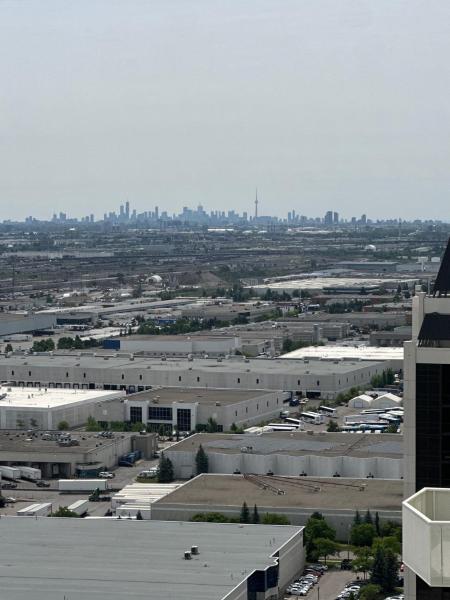 Vaughan Cozy 1 Bedroom Condo - Toronto