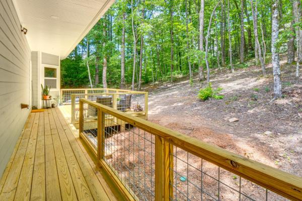 Golf Access And Furnished Deck Cabin In Clayton - Clayton, GA