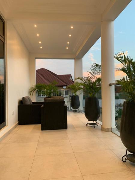 Golden Hayat Suites - Accra