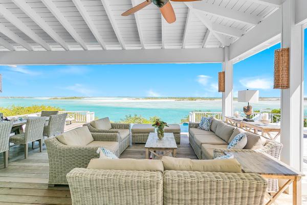 Bahari House - Luxury Oceanfront Villa With Spectacular View, Pool, Spa And Dock - Bahamas