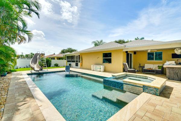 6 Mi To Beach Family Oasis With Pool In Cape Coral - Cape Coral, FL