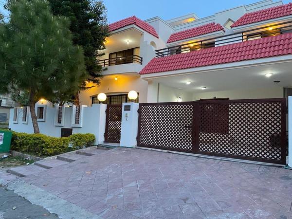 Maskan Guest House - Pakistan