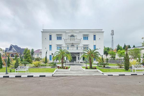 Sans Vibes Hotel Sulanjana Sukabumi - Sukabumi