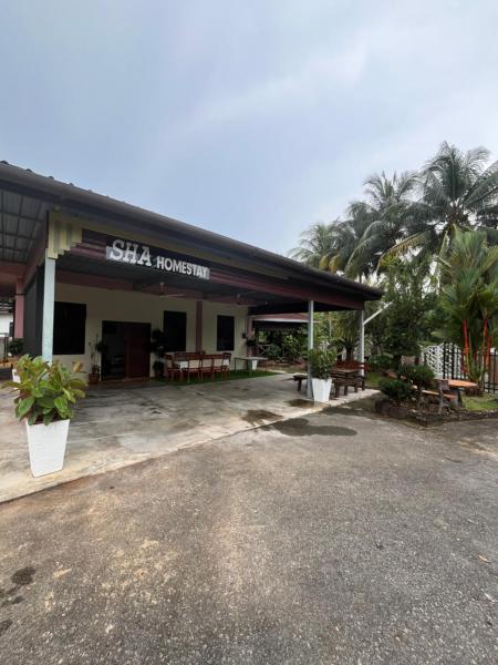 Sha Homestay - Marang