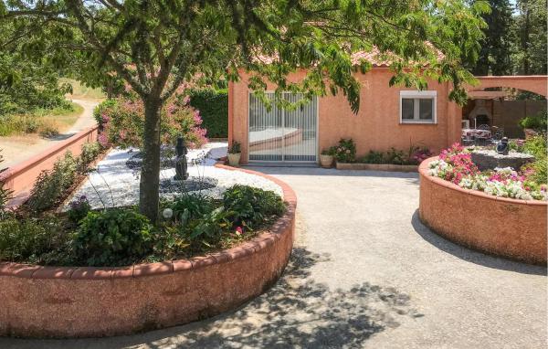 1 Bedroom Gorgeous Home In Rodès - Ille-sur-Têt