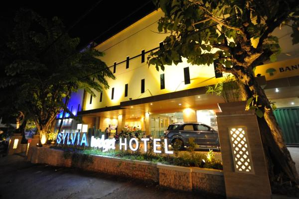 Sylvia Hotel Budget - East Nusa Tenggara