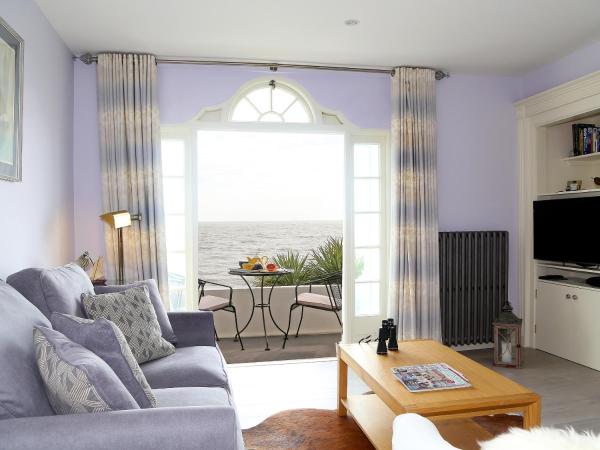 Seashore Apartment - Folkestone