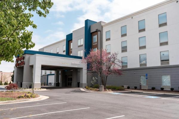Hampton Inn & Suites Leesburg - Middleburg, VA