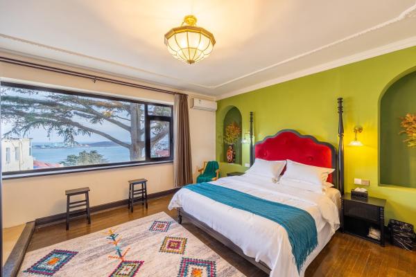 September Republic Of China Residence In Qingdao - Qingdao