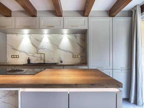 Spacious 90m2 Home, Bay Windows & Large Parking - Wasselonne