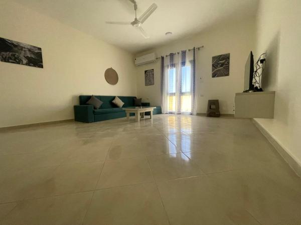 Bayt Hassan S19 - Super Spacious Roof Top One Bedroom Apartment - Hurghada