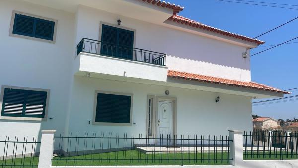 Lisbon Coastal Retreat - Costa da Caparica
