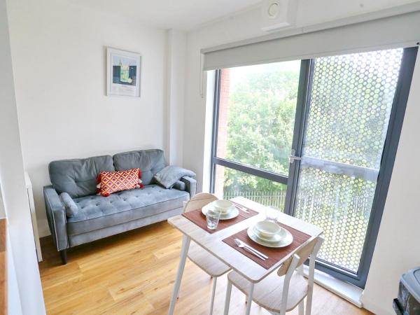 Pets Welcome Mins From Salford Quays Uni Manc Pass The Keys - Manchester