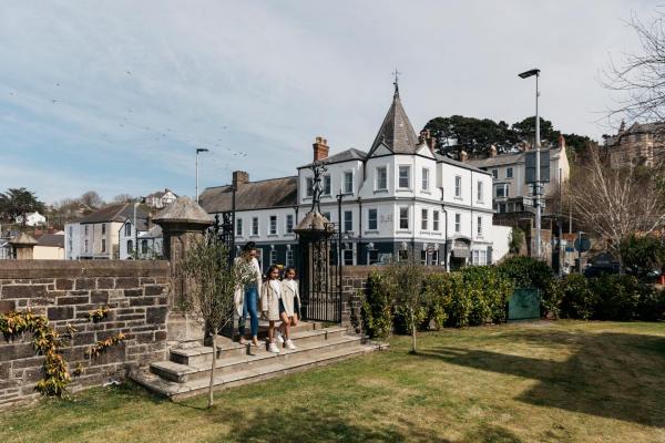 The Royal Hotel - Westward Ho!