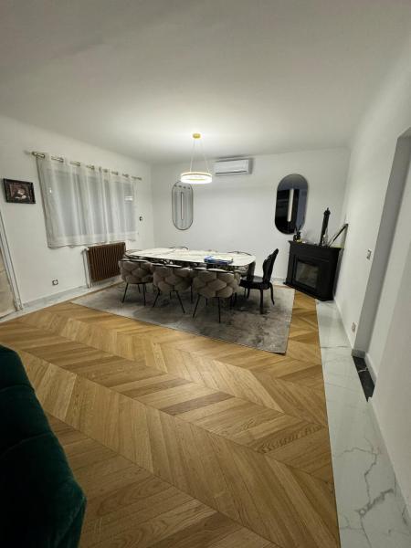 Beautiful House For Rent 220 M2 In Bonneuil Carré D'or - Nogent-sur-Marne