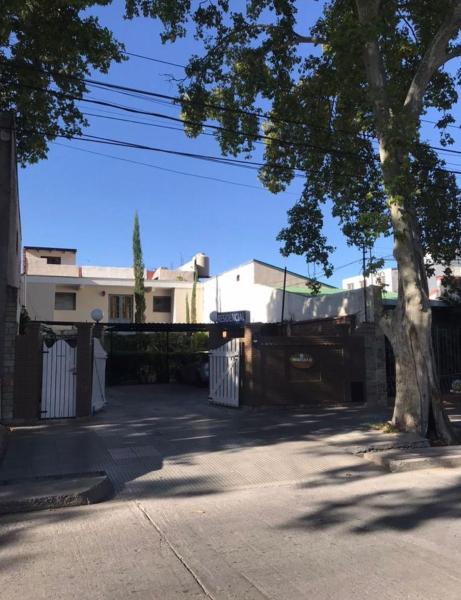 Hotel Residencial Independencia - San Rafael, Argentina