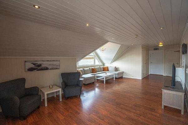Seljevaagen Penthouse - Selje