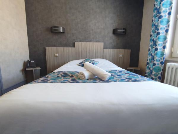 Logis Hotel Restaurant La Croix Verte - Mayenne