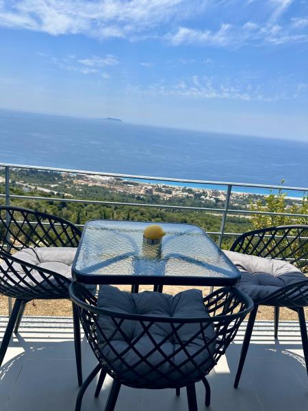 Nostos Palase - Dhërmi