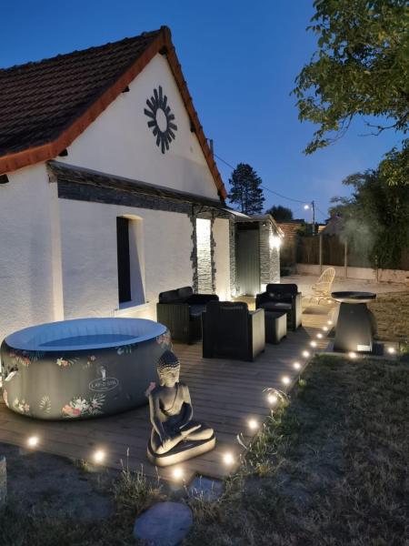 Gîte Sologne Avec Piscine & Jacuzzi 4p La Demeure Du Faon, Proche Lamotte-beuvron Center Parcs Châteaux De La Loire, Zoo De Beauval - Lamotte-Beuvron