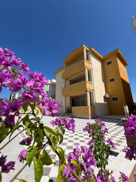 Apartments Edona - Montenegro
