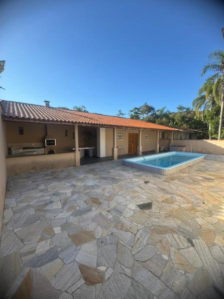 Casa Jd São Lourenço Na Rua Da Praia Sendo 2 Praias - Bertioga