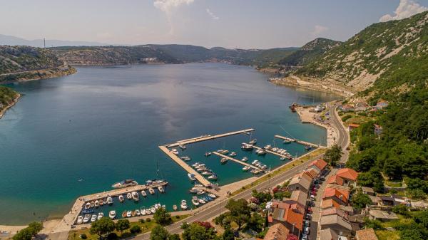 Apartman Alexandra - Bakar