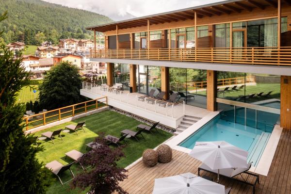 Corona Dolomites Hotel - Molveno