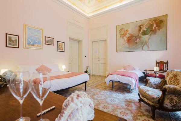 Garibaldi Houses By Quokka 360 - Timeless Elegance In Marsala - Marsala