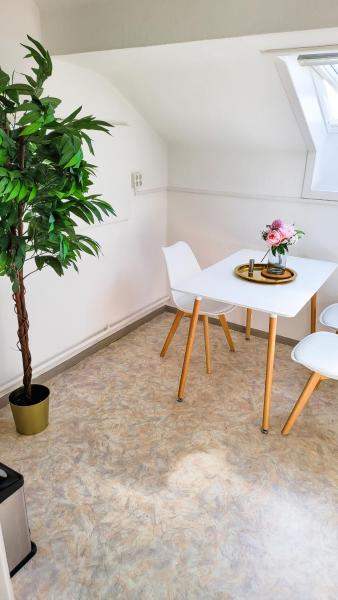 Dg R- Helle 40m2 2-zimmer Wohnung Nähe Salzburg - Salisburgo
