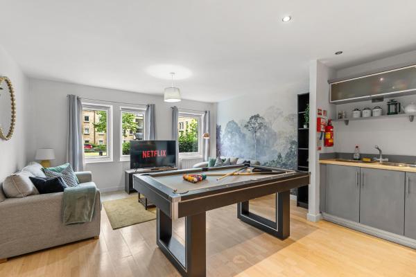 Sleek York Getaway - Pool Table - Free Parking - Fulford