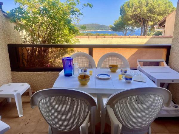 Appartement 3 Pièces Climatisé Avec Piscine, Tennis, Parking à La Croix-valmer - Fr-1-226b-152 - La Croix-Valmer