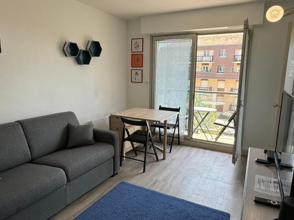Studio Central à Cabourg Avec Balcon, Wifi Gratuit & Parking - Fr-1-487-372 - Cabourg
