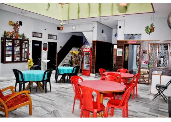 Varanasi Hotel Teerth Near Kashi Vishwanath Temple & Tulsi Ghat - Fully Air Conditioned Rooms - #Restaurant #Wi-fi Facility - Best Seller In Varanasi - Mughalsarai