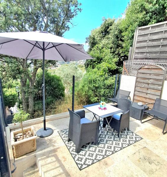 Studio Rénové Avec Terrasse St Raphael - Lac de Malpasset