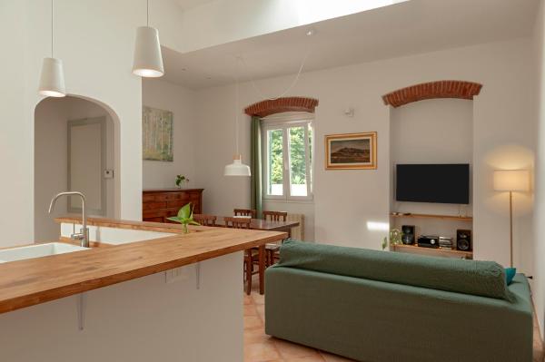 Elegante Appartamento A Pochi Passi Dal Mare E Dal Centro - Livorno