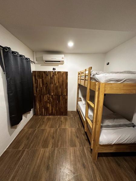 Monkey's Hostel - Ko Pha-ngan