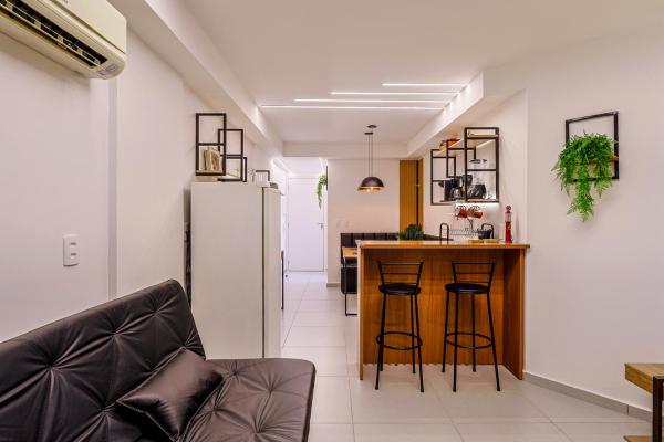 Studio Completo C Wi-fi E Varanda No Centro - Glória