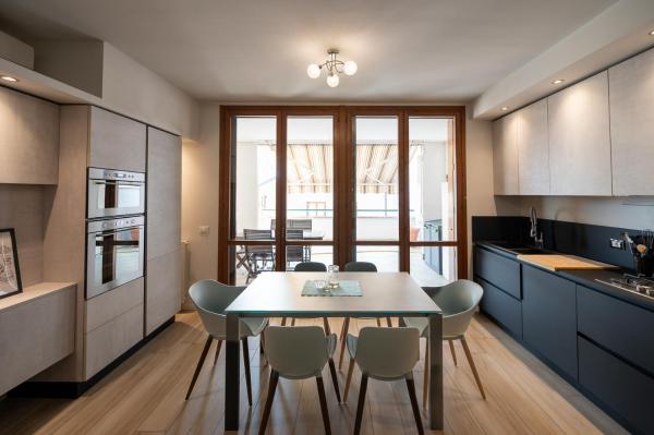 Italian Vacation Homes - Easy Living Iseo Lake - Iseo