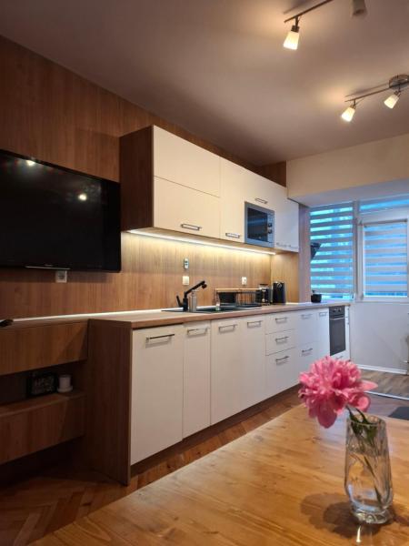 Апартамент за нощувки Марго - Burgas