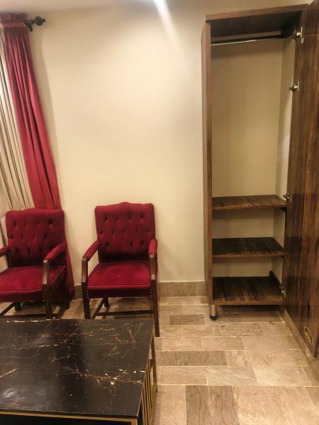 Karachi Grand Hotel - Karachi
