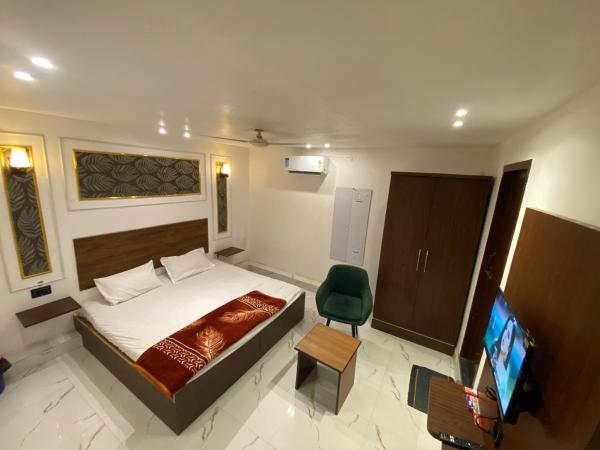 Hotel Luxury Inn - Prayagraj