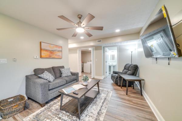 Walk To Mellwood Art Center Home With Private Deck! - Louisville, KY