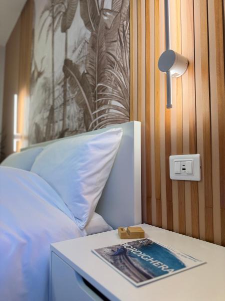 Elios Living - Modern Comfort, Walking Distance To City Center & 200m To The Beach - Bordighera